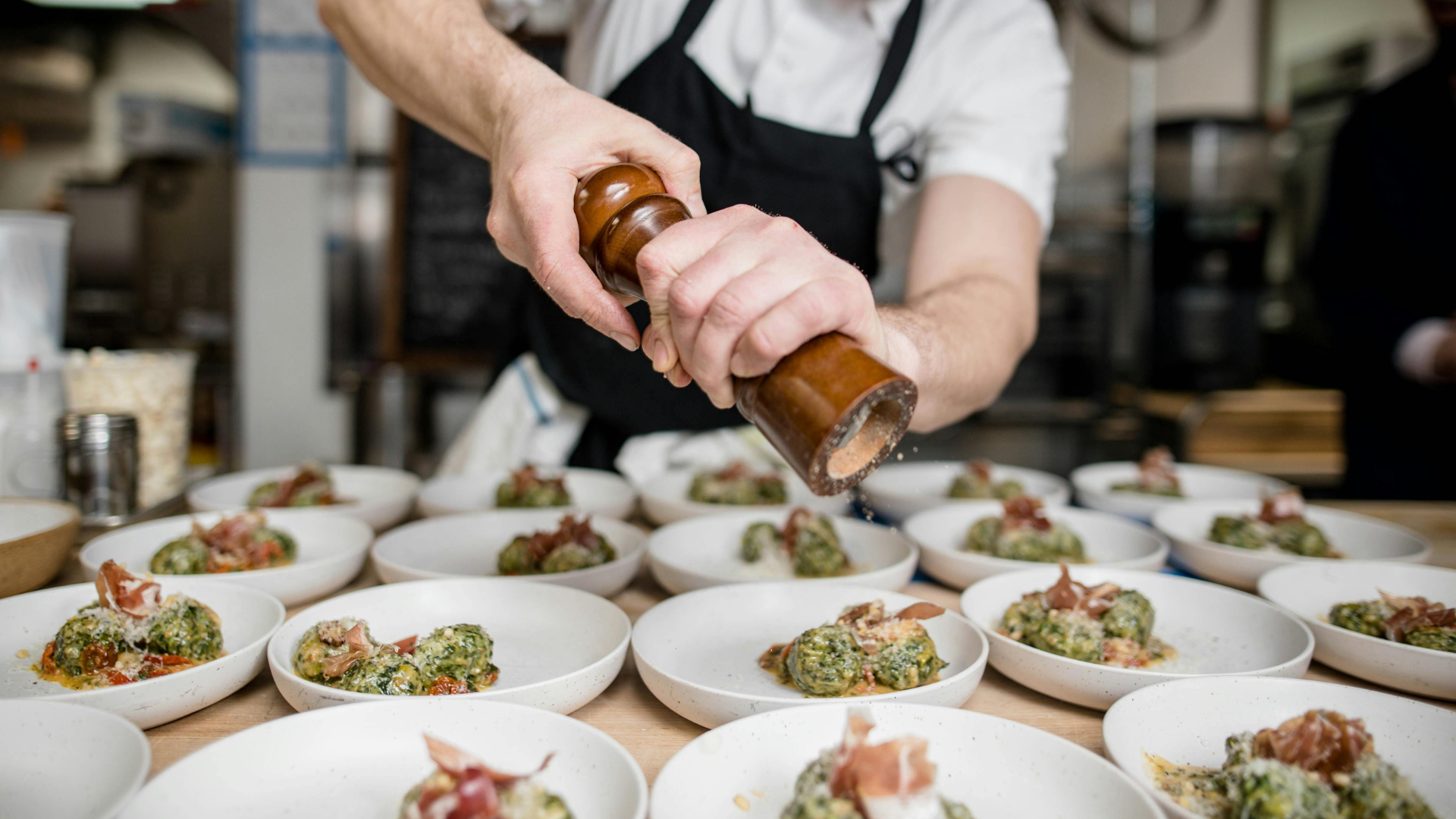 Working as an Agency Chef | Select Recruitment Specialists Ltd